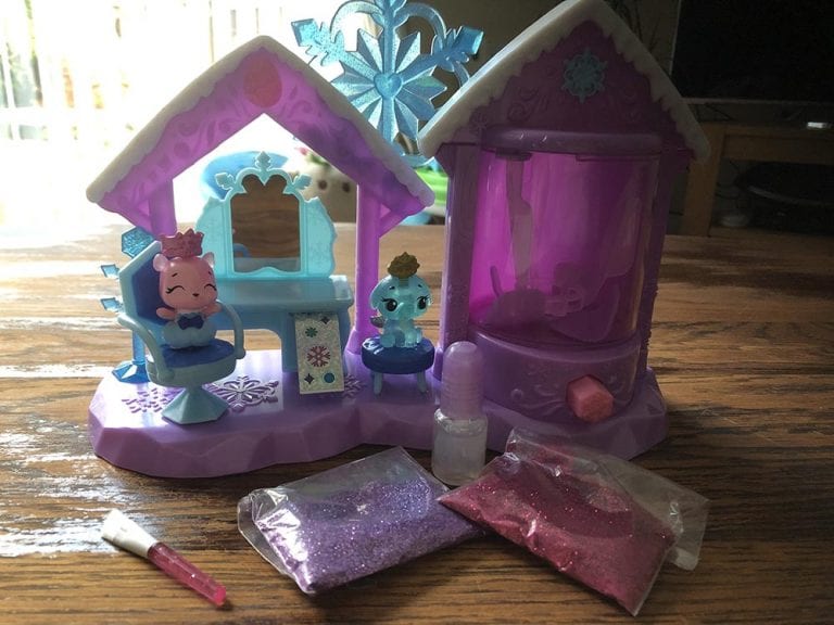 Glitterise your Hatchimals with the new Glitter Salon Playset!