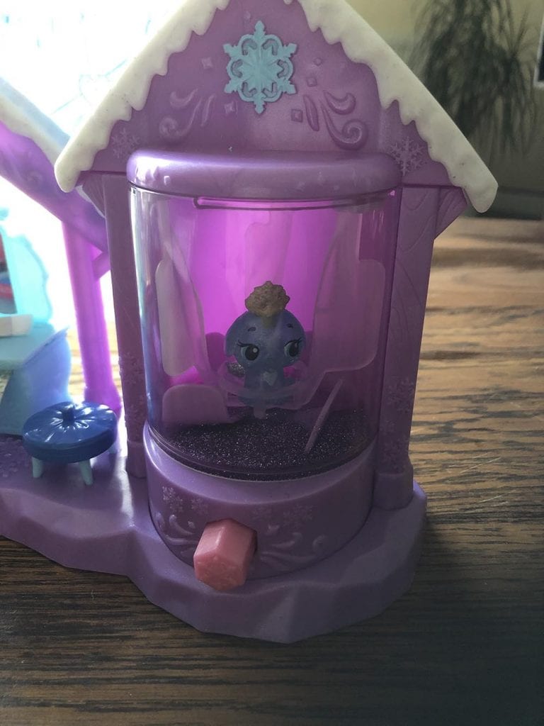 Glitterise your Hatchimals with the new Glitter Salon Playset!